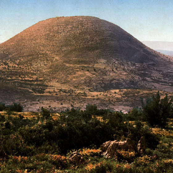 Communion Fellowship After The Mountain – Communion Table